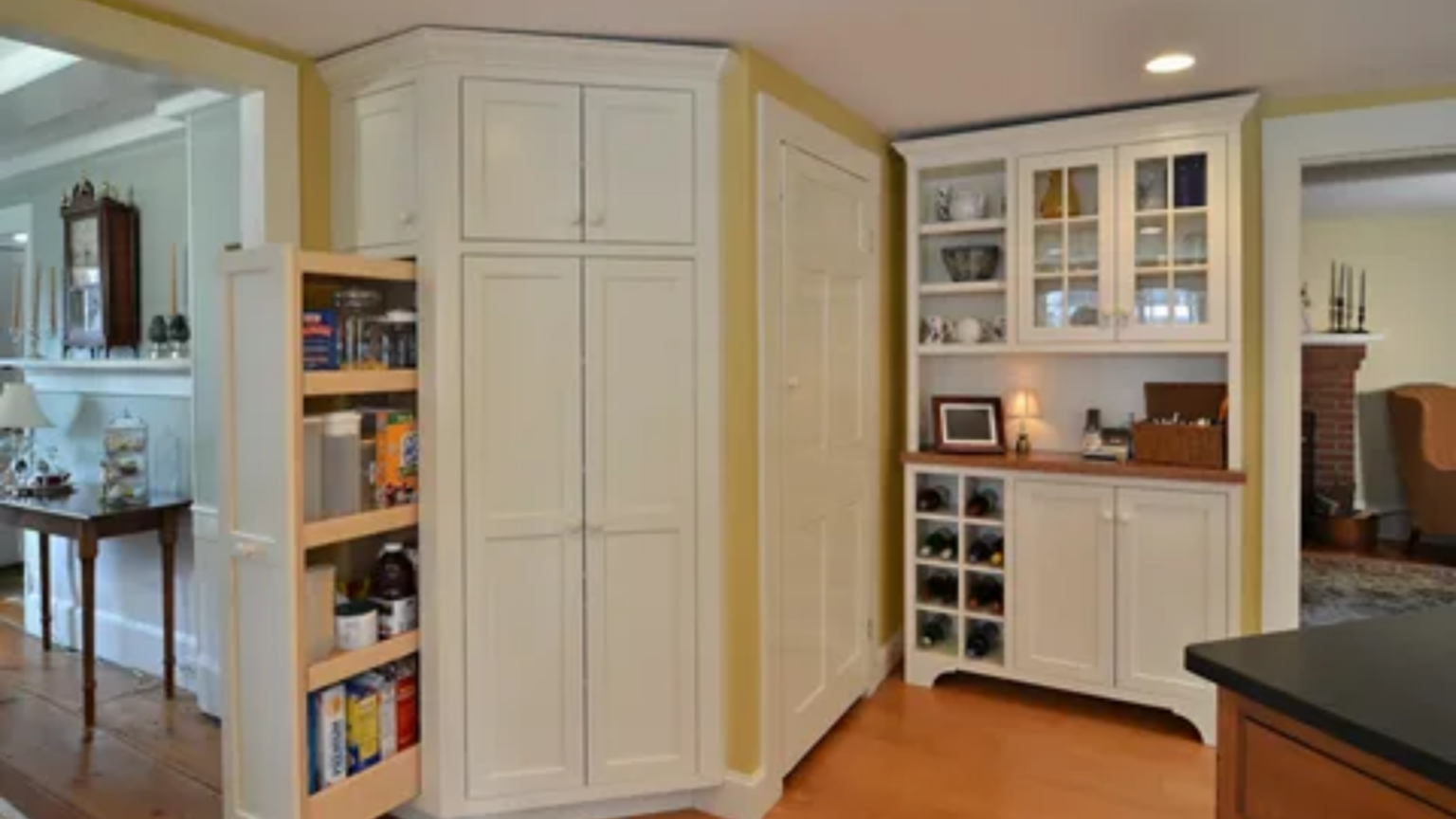 10 Common Types of Kitchen Cabinets - modularkitchen
