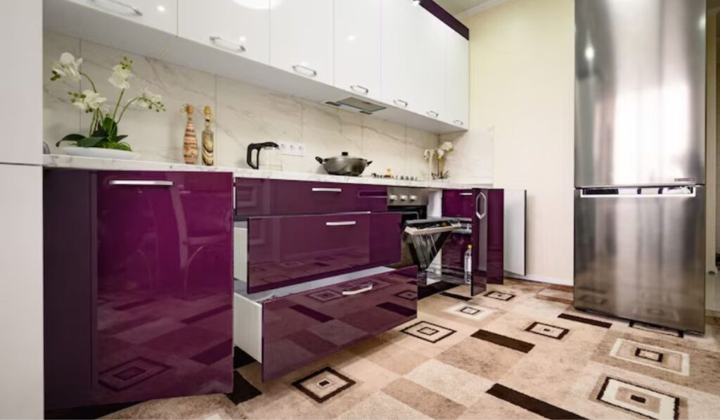 Modern vs. Traditional Kitchen Cabinets: Which One Suits Your Home ...